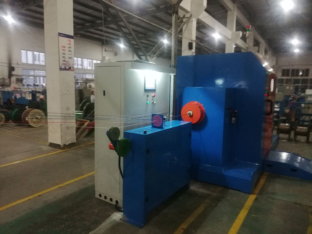 1000 Cantilever Single Twisting Machine